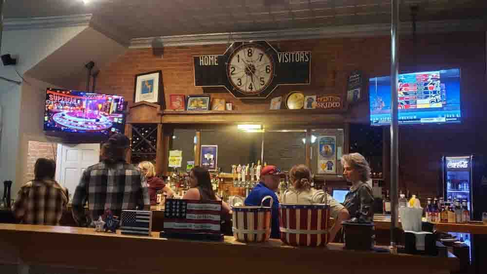 Buffalo’s Pie Zanos Is Next Wyoming Restaurant On 'Diners, Drive-Ins ...