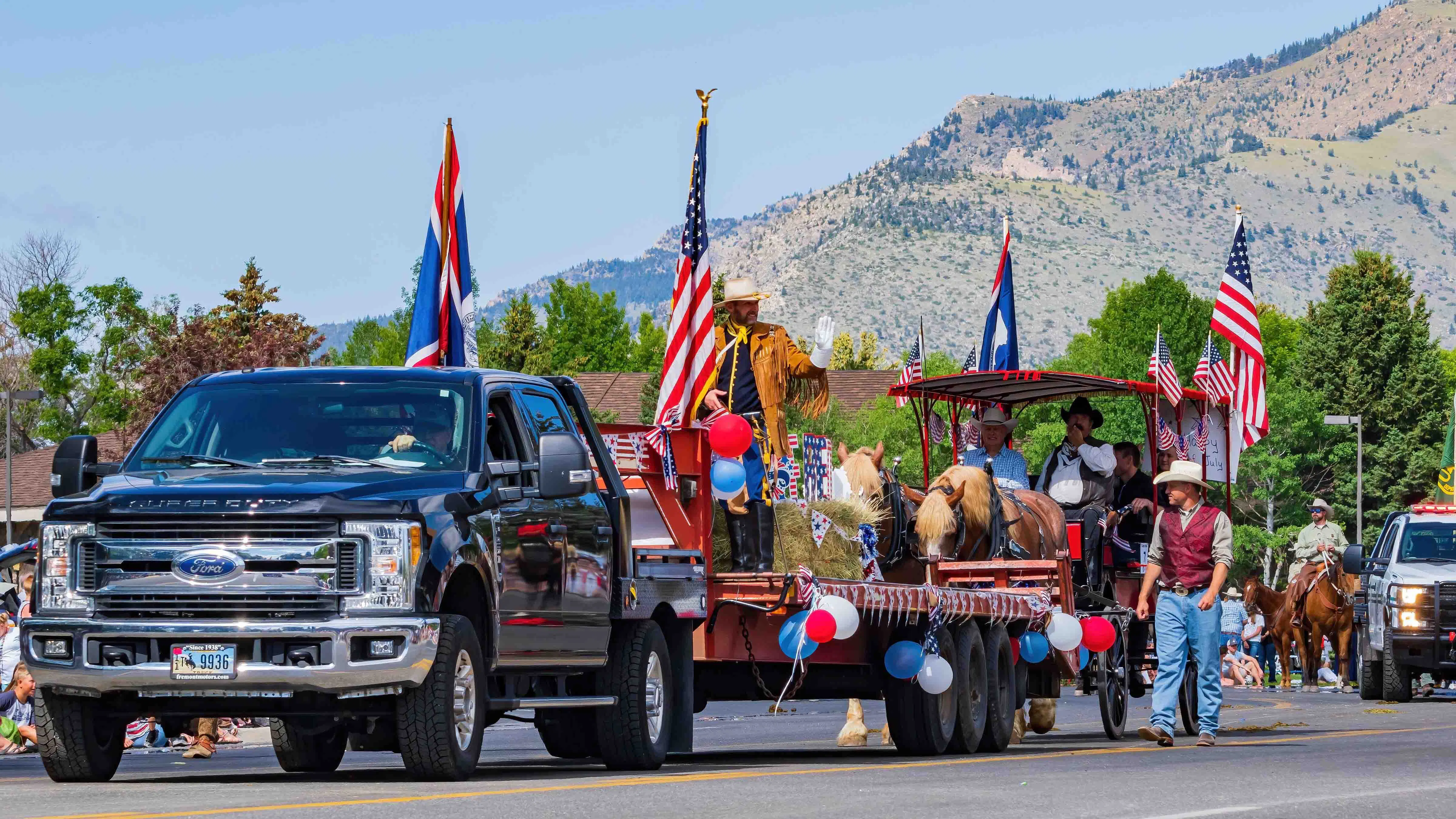 Reporter's Notebook: What It's Like To Announce Cody's Famous Stampede ...